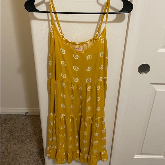 Target | Dresses | Yellow Sunflower Dress From Target | Poshmark